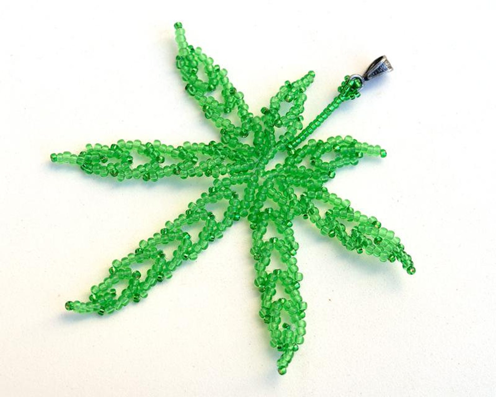 Tutorial: Pot Leaf Pendant Hemp Leaf Pendant Beading Instructions Beading Pattern Beaded Pendant ...