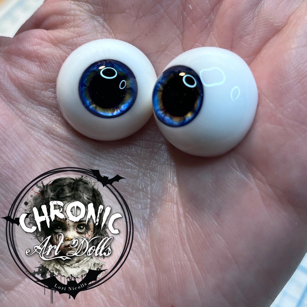 Human Reborn Doll Eyes in Newborn Blue by Chronic Art Dolls **FREE ...