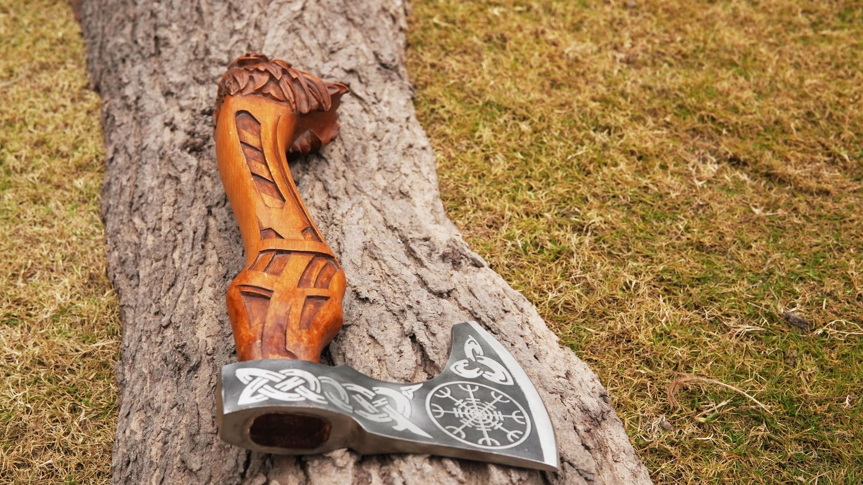 Beautiful Fenrir Viking Axe, Custom, Handmade Celtic Norse Axe, Gift ...