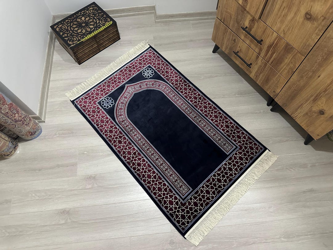 Prayer Mat Rug/ Bamboo Silk Rug/ Muslim Rug/ Seccadah Rug/ 3x4 Prayer ...