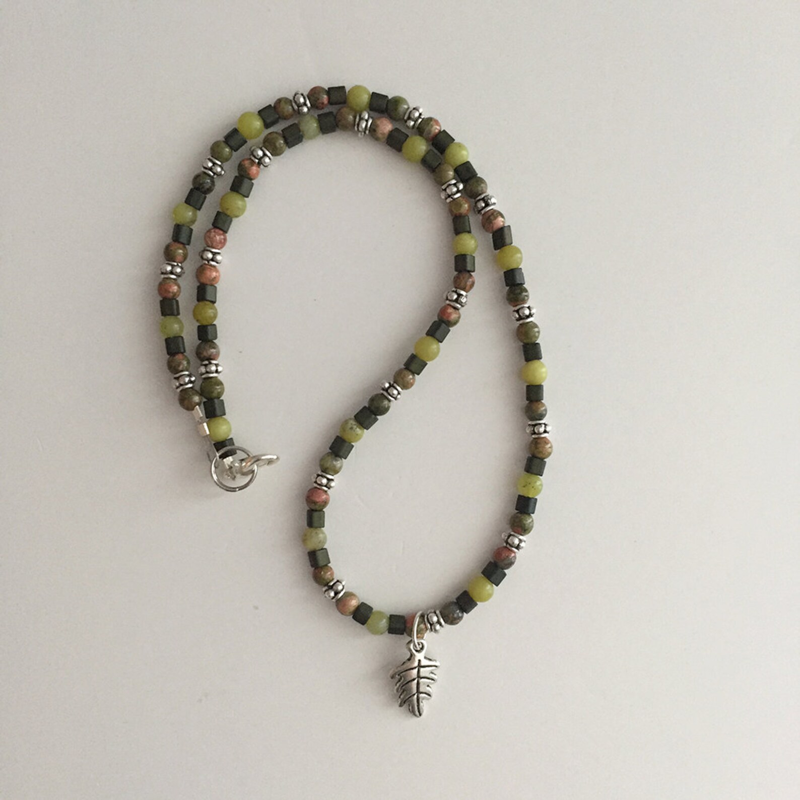 Forest Green Jade, Unakite and Silvertone Bead Necklace With Leaf ...