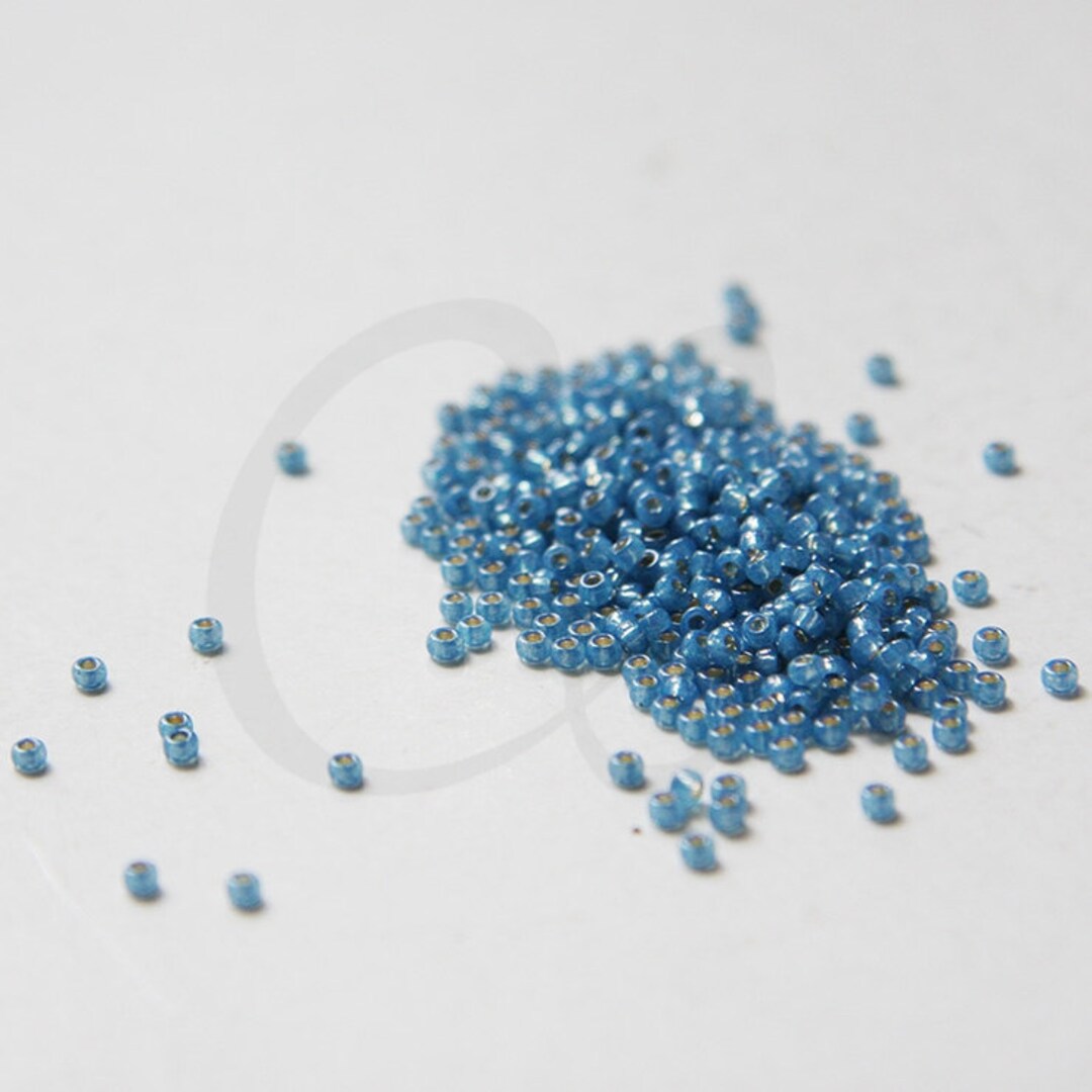 10 Grams Japanese Miyuki 11/0 Seed Beads - Denim Blue S/L Dyed ...