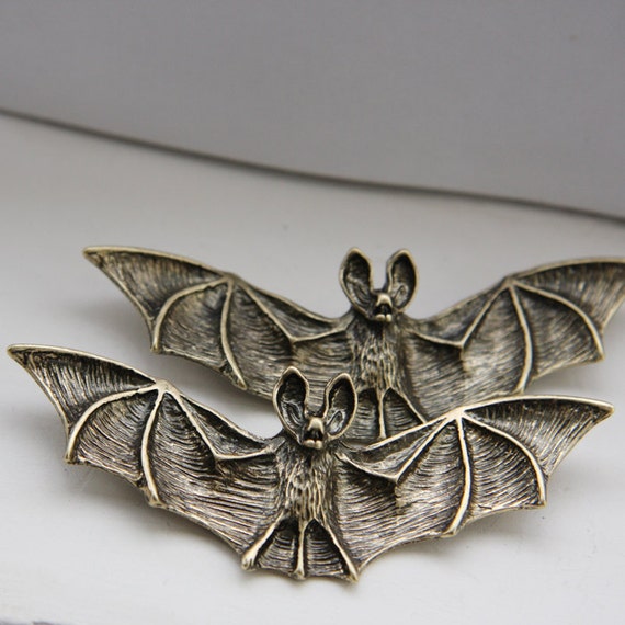 2 Pieces Antique Brass Tone Pendant Bat 78x26mm 12C-F-323 | Etsy