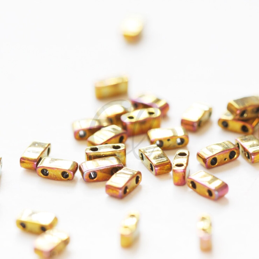 5 Grams Japanese Miyuki Tila Half Cut Beads-gold Opaque Iris Metallic ...