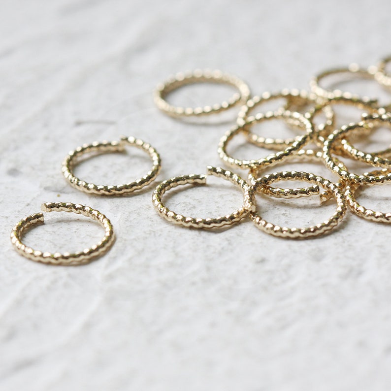 Solid Brass Opened Textured Jump Rings-10x1mm (4199C-S-420) - Etsy