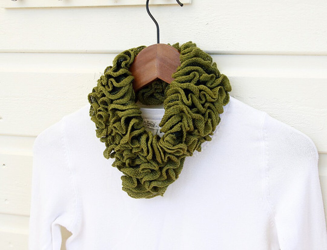 Ruffle Neck Cozy PDF Knitting Pattern - Etsy
