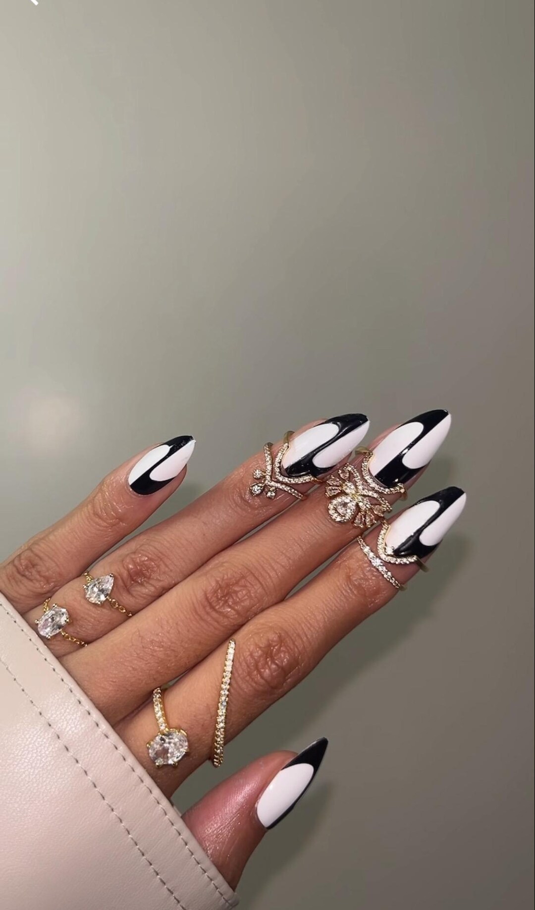 Elaria Nail Crown | the Perfect Manicure Accessory for Weddings and ...