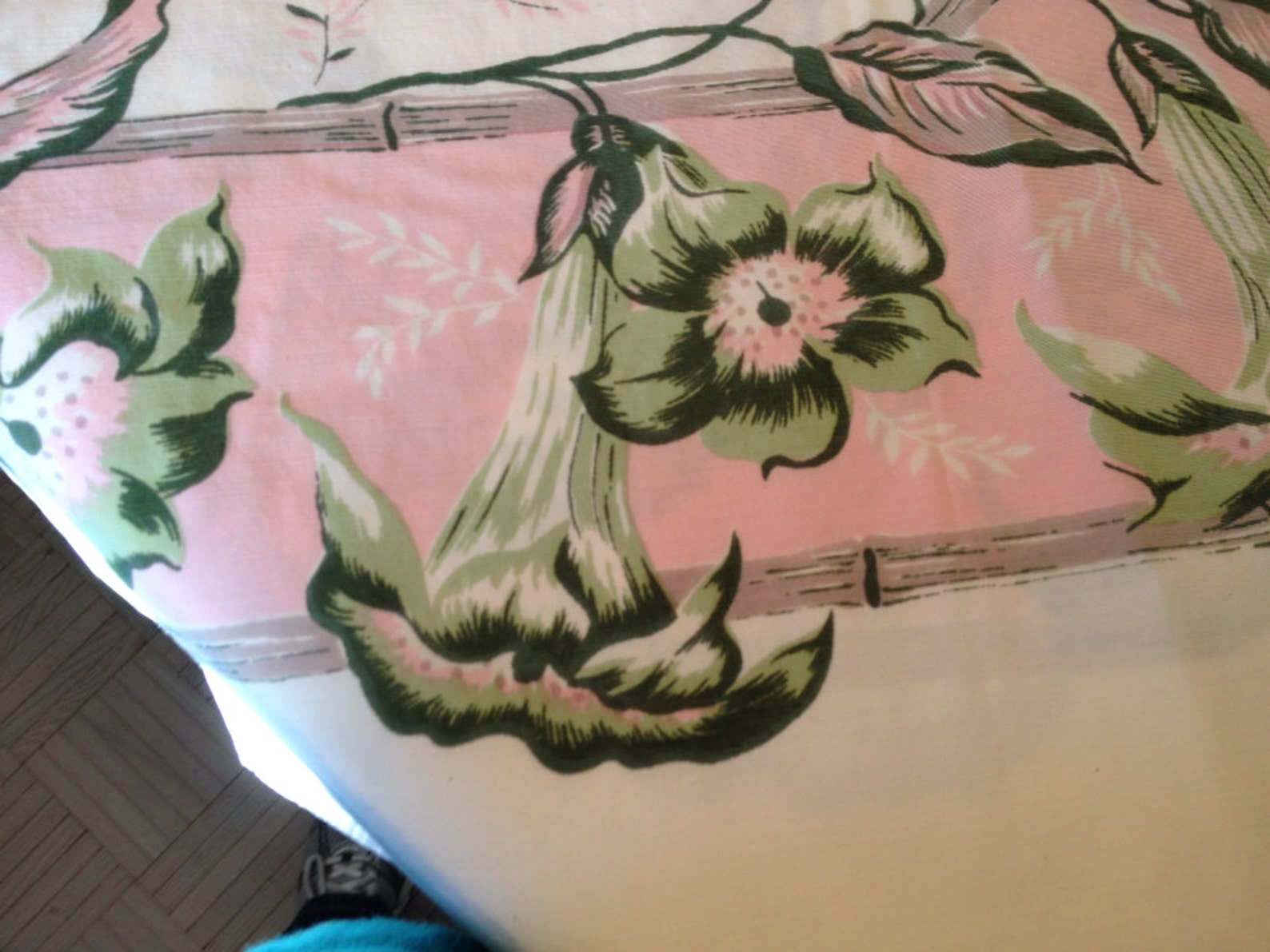 Vintage Floral Tablecloth - Etsy