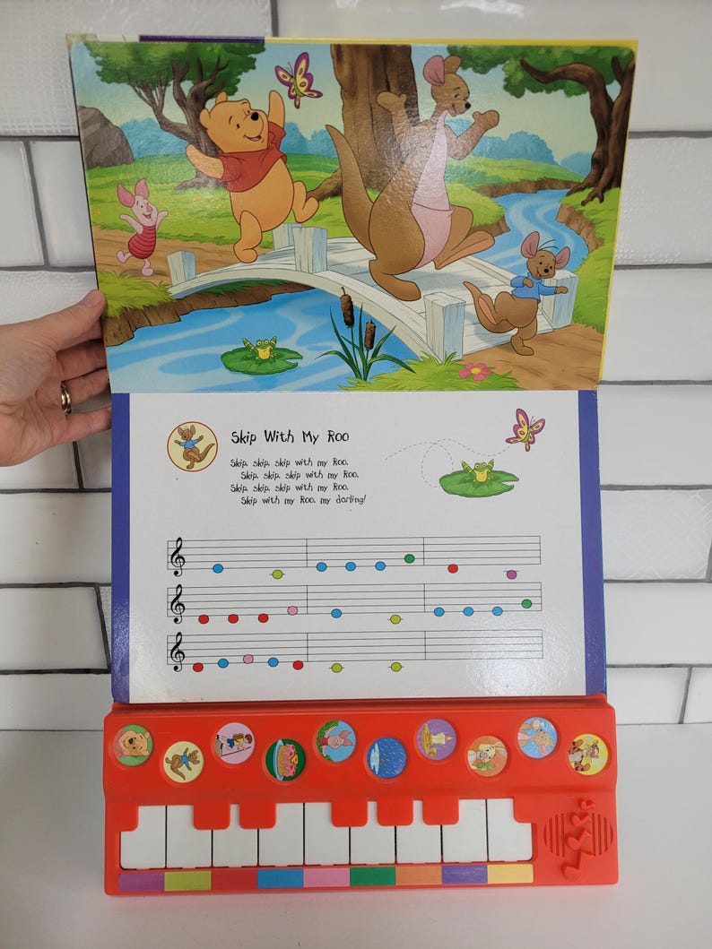 Vintage 2001 Winnie the Pooh Musical Board Book for Babies and Children ...