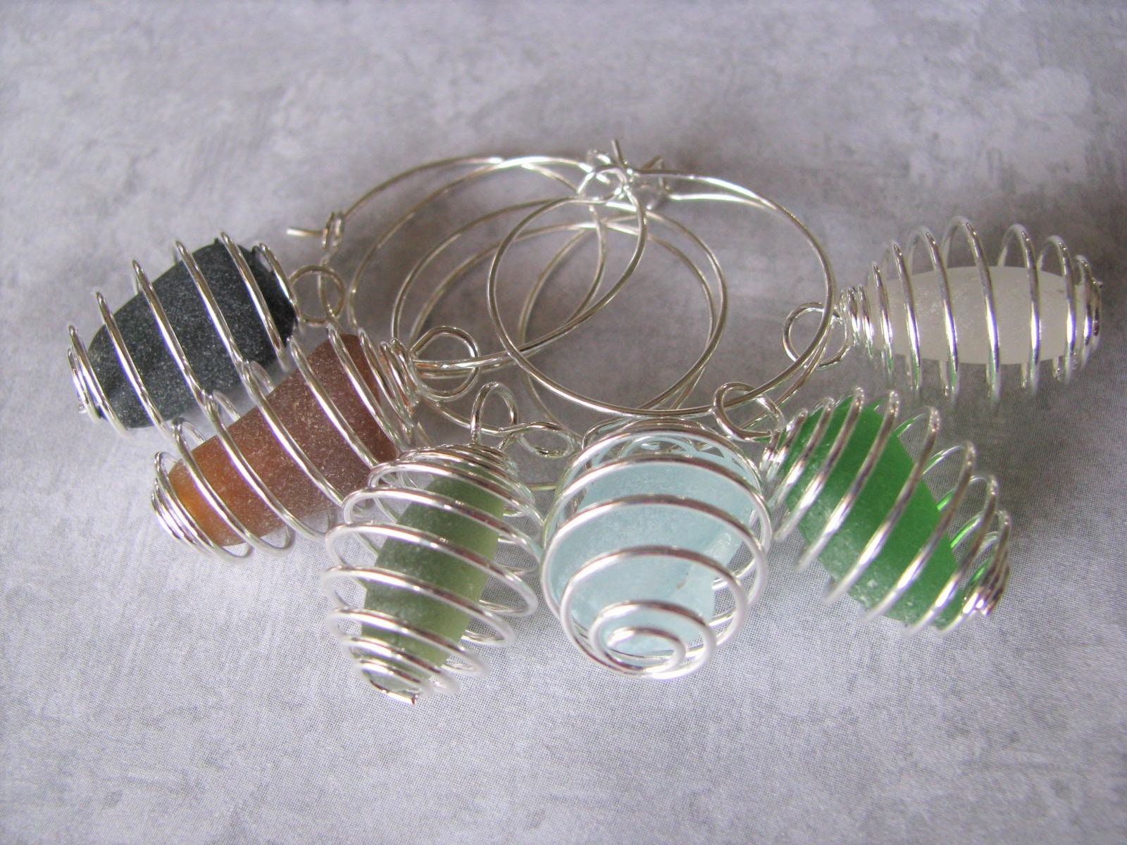 FEATURED BEACHCOMBING MAGAZINE, Sea Glass Decor,6 Sea Glass Wine Charms ...