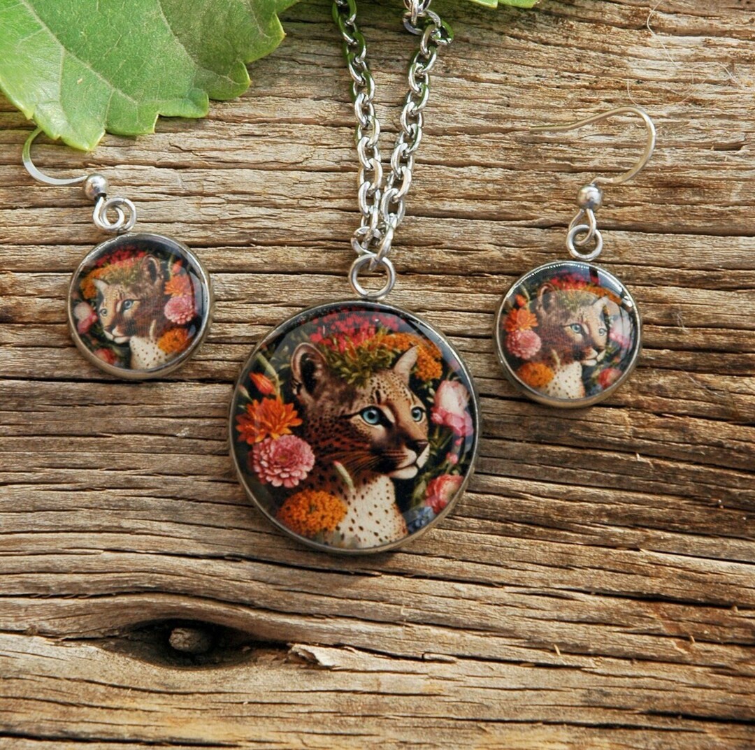 Blue Eyed Spotted Cat Earring and Necklace Set in Stainless Steel ...