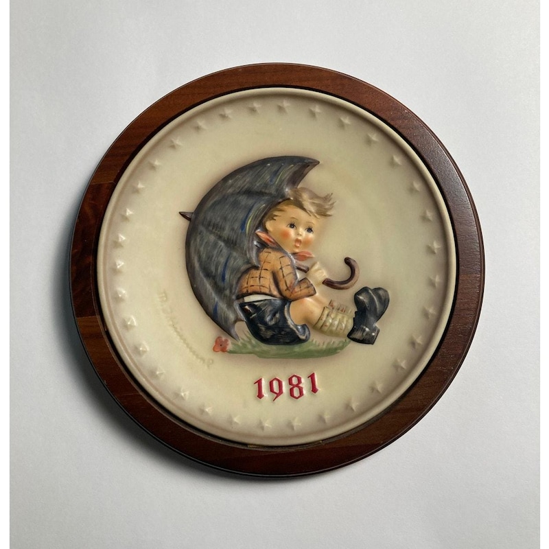 Hummel Plate Frame - Etsy