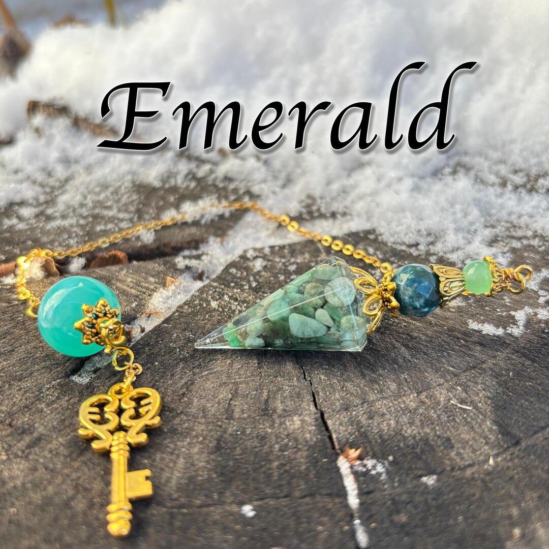 Emerald Crystal Pendulum - Etsy