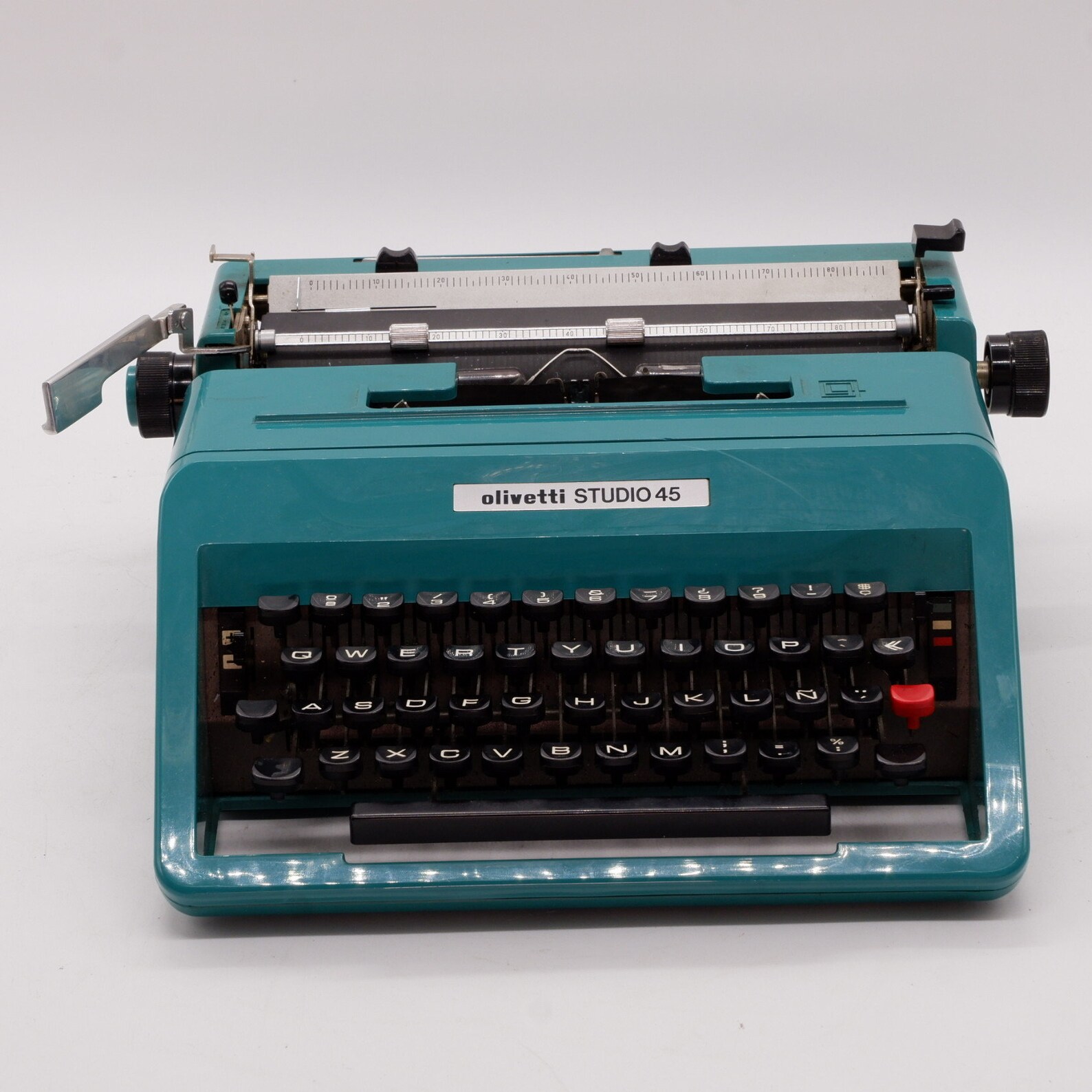 1970's Olivetti Studio 45 Blue Typewriter + Case | Great Condition ...