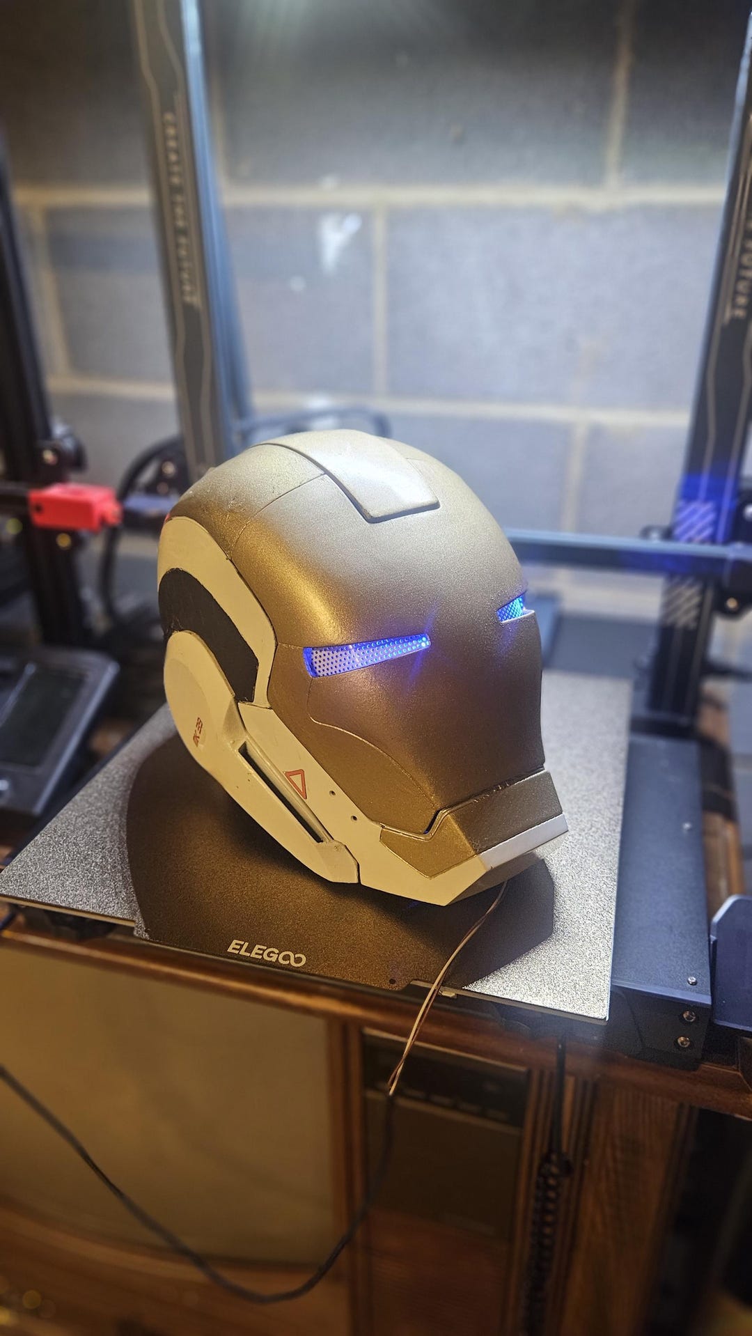 Iron Man Mk 39 Helmet With Motorized Faceplate and Magnetic Backplate ...