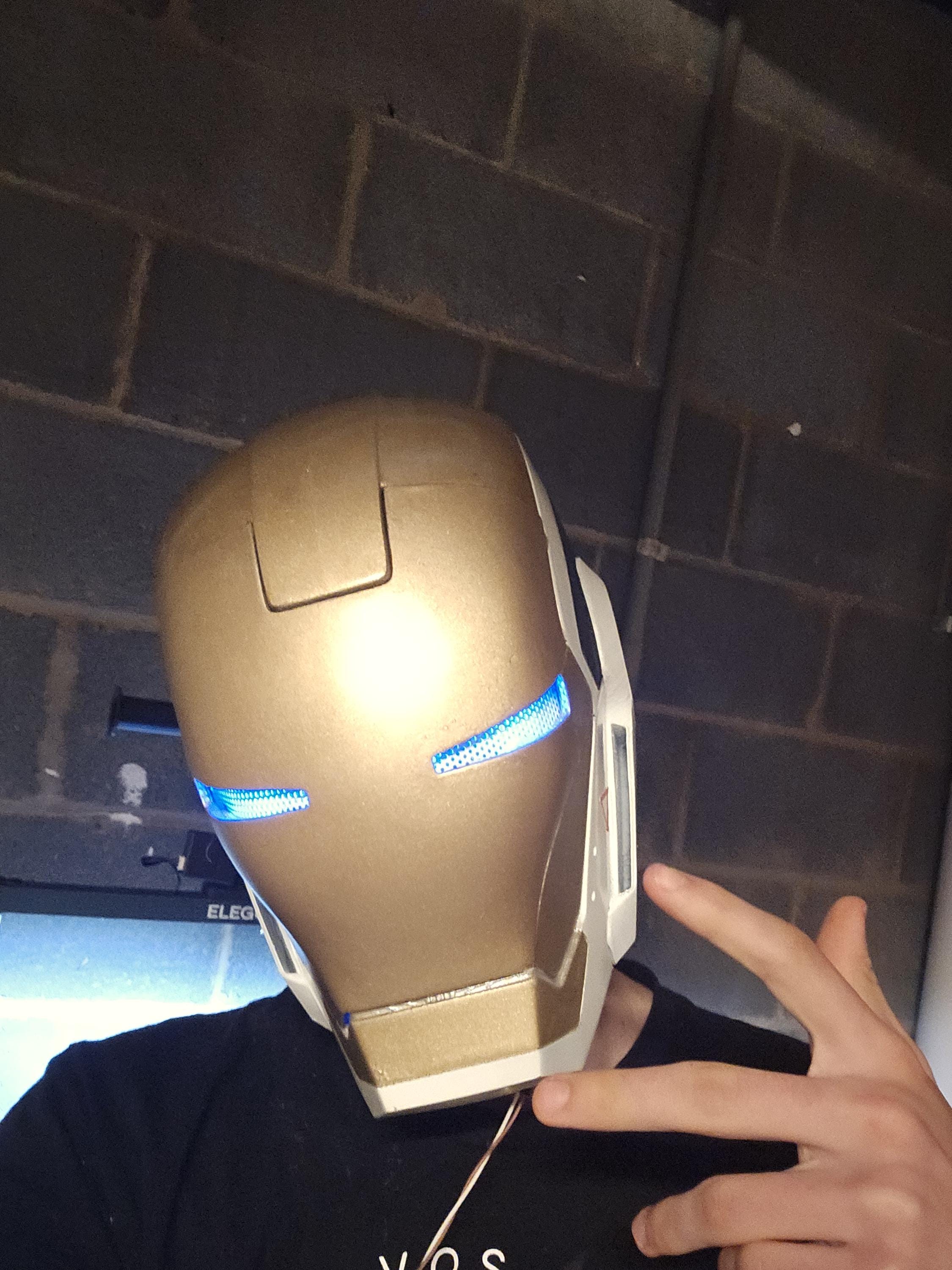 Iron Man Mk 39 Helmet With Motorized Faceplate and Magnetic Backplate ...