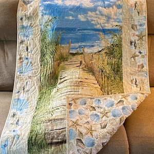 A Day at the Beach Wall Hanging Quilt, Beach, Quilt - Etsy