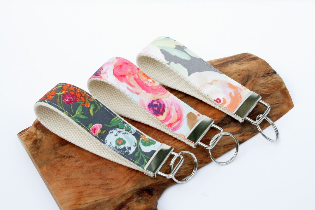 Pick a Flower Wristlet Keychain, Rose Keyring, Shabby Floral Fabric Key ...