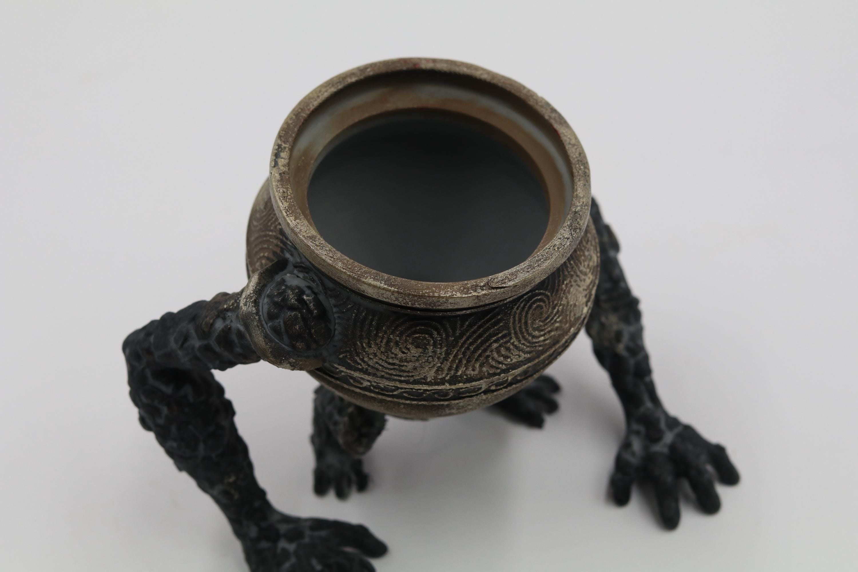 3D Printed Elden Ring Inspired Iron Fist Pot Planter Statue Figurine ...