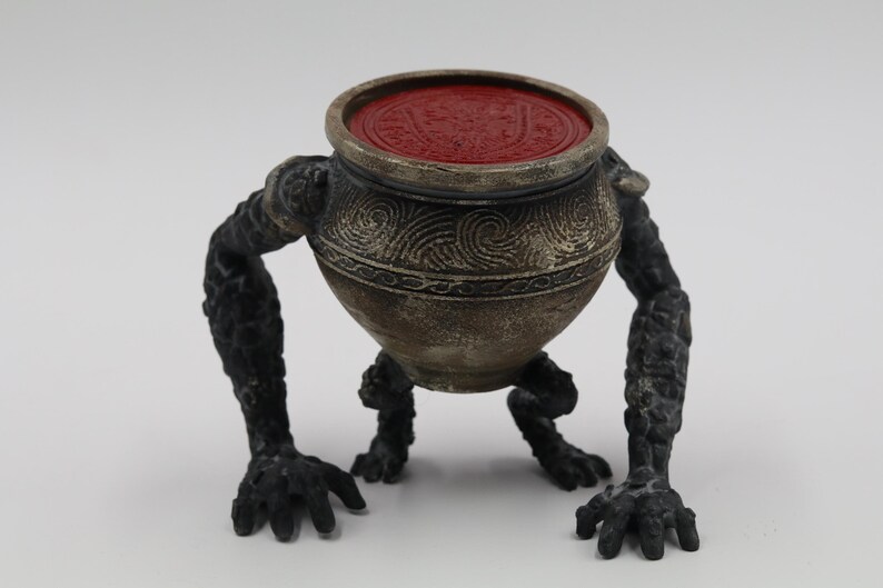 3D Printed Elden Ring Inspired Iron Fist Pot Planter Statue Figurine ...