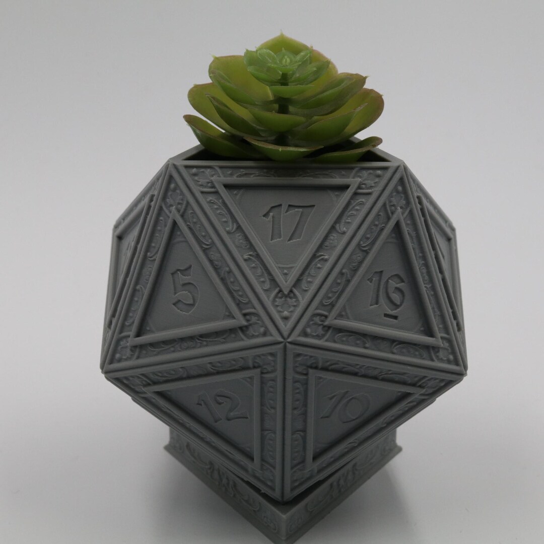 Dungeons & Dragons D20 Dice Fantasy Style Planter Container- Baldur's ...