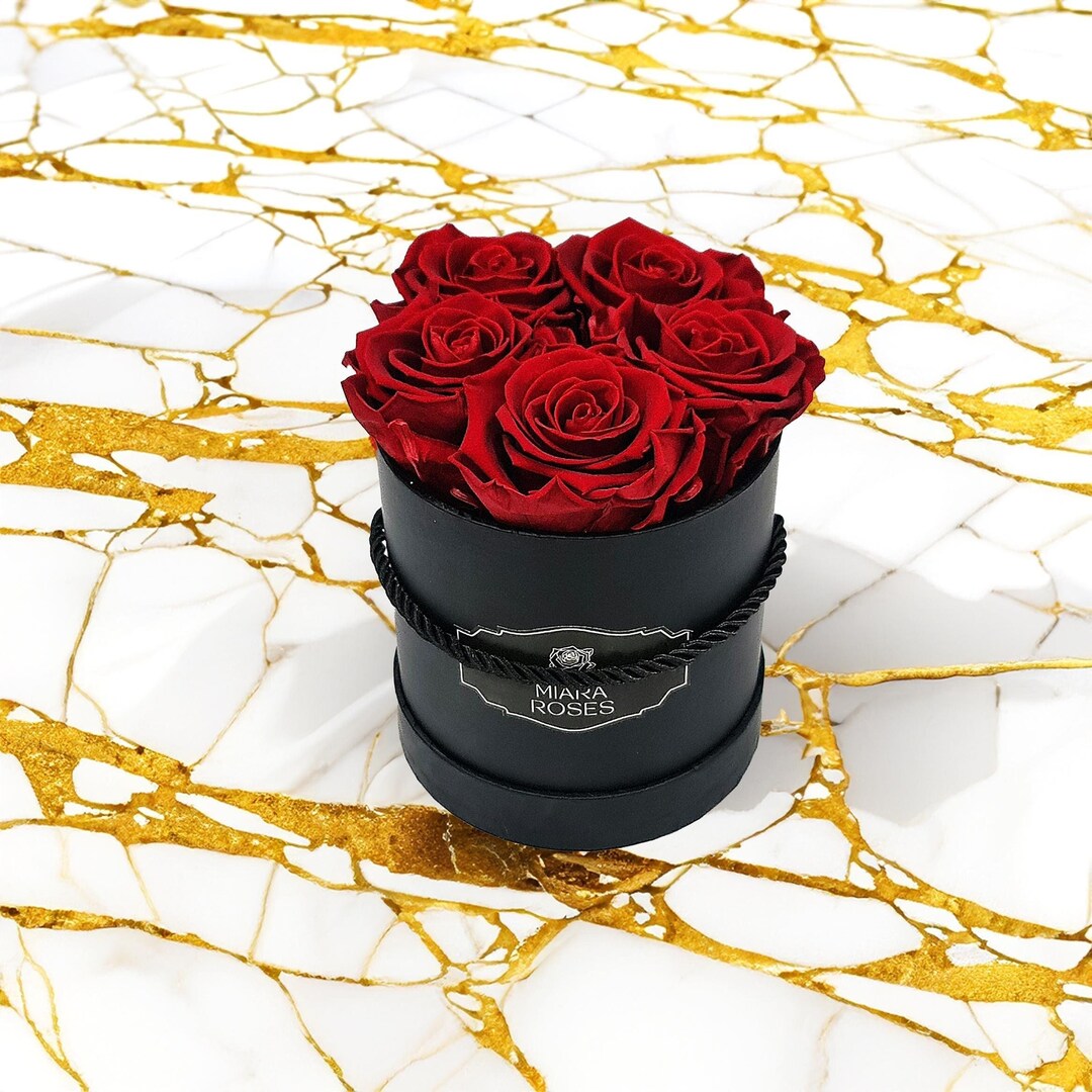 Preserved Real Roses That Stay Fresh for Years, Round Box With 5 ...
