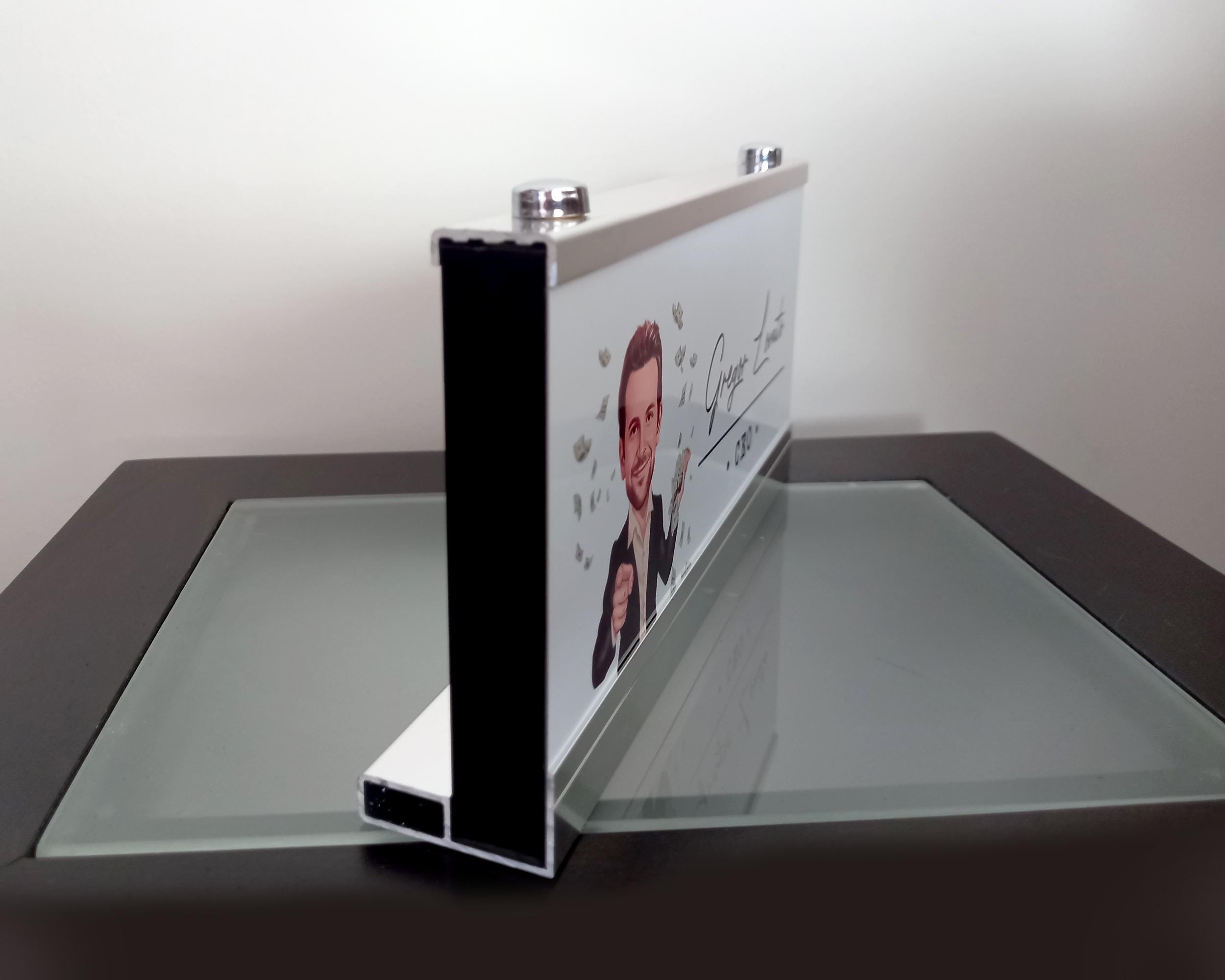 Medical Doctor Desk Name Plate for Men With Cartoon, Doctor Desk Metal ...