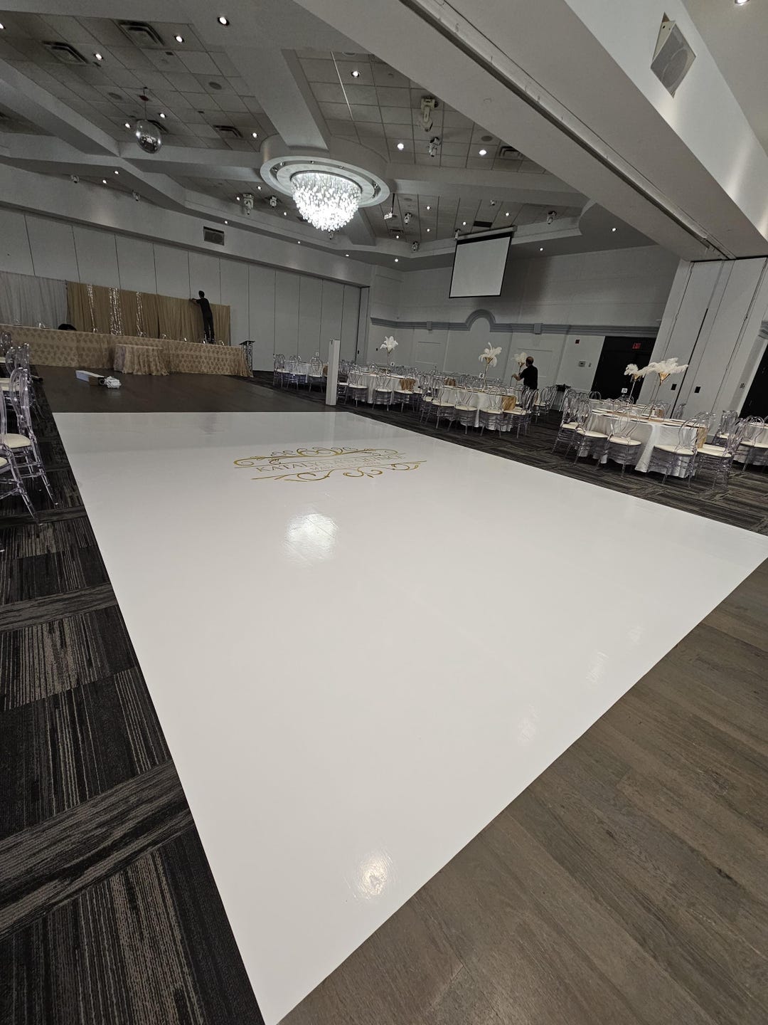 Removable White Vinyl Floor Wrap – Custom Length for Wedding & Event ...