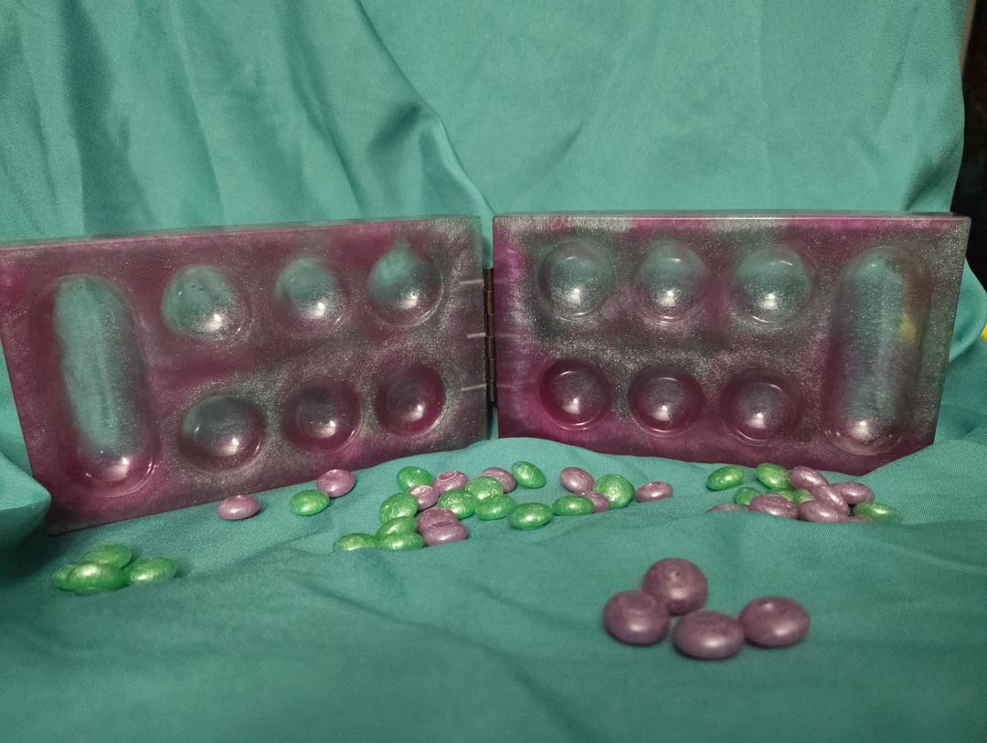 Handcrafted Resin Games: Mancala - Etsy