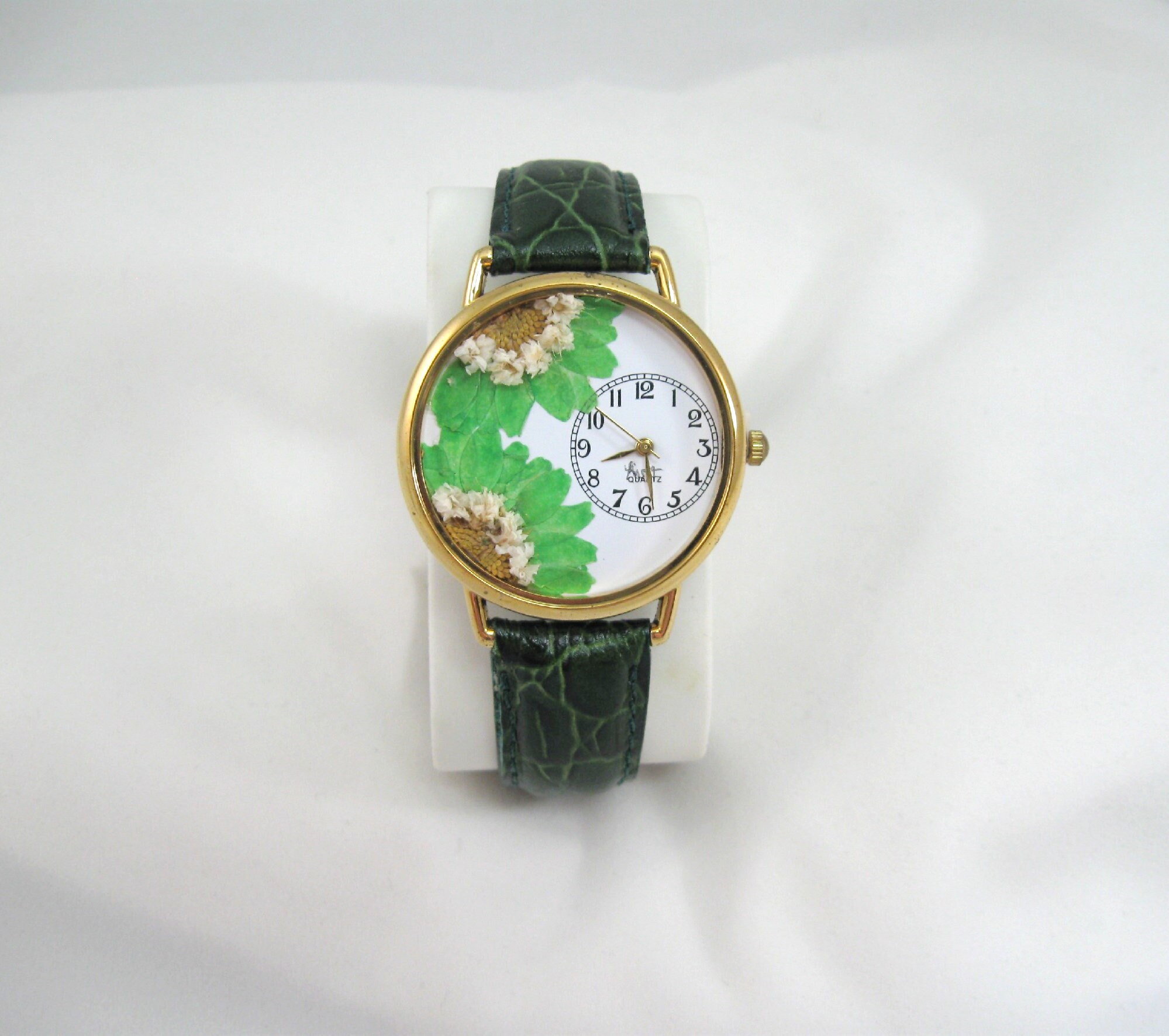 Daisy Watch, Womens Watch,green Watch, Pressed Flower Watch for Women ...
