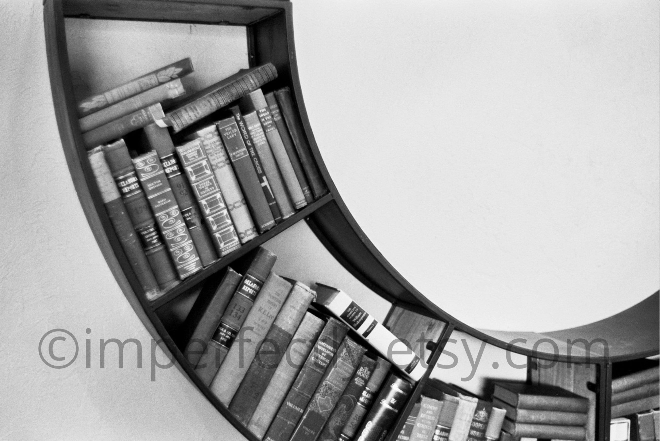 BOOKS in the ROUND Photo Print of Bookshelf 4x5.5 - Etsy