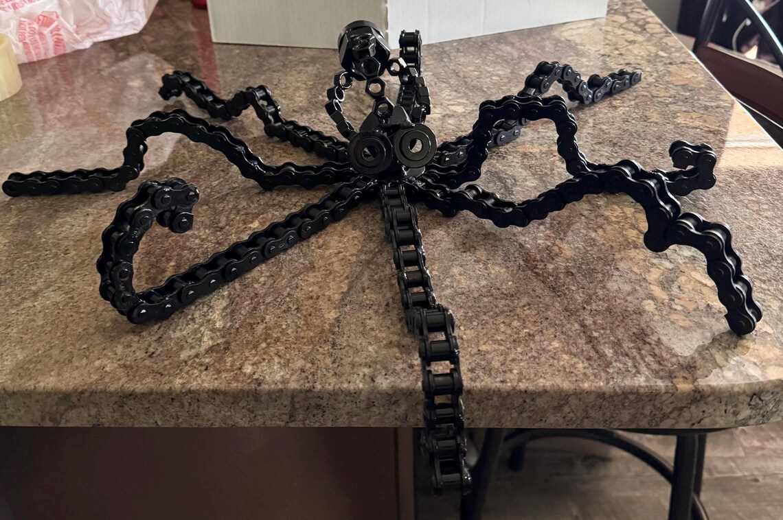 Welded Metal Chain Octopus Sculpture - Etsy