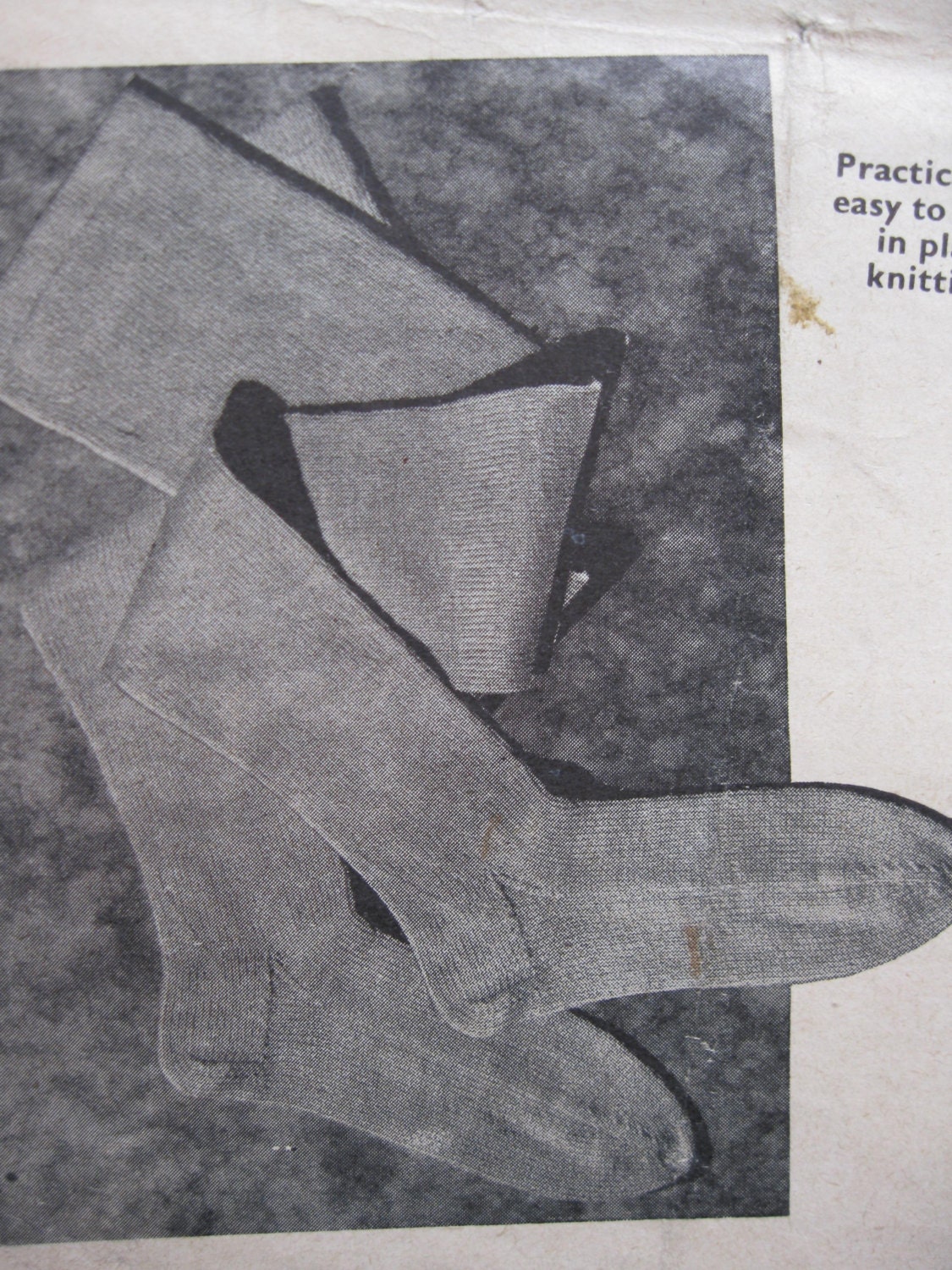 1941 New Stockings Knitting Booklet - Socks- 10 Patterns - Weldons ...