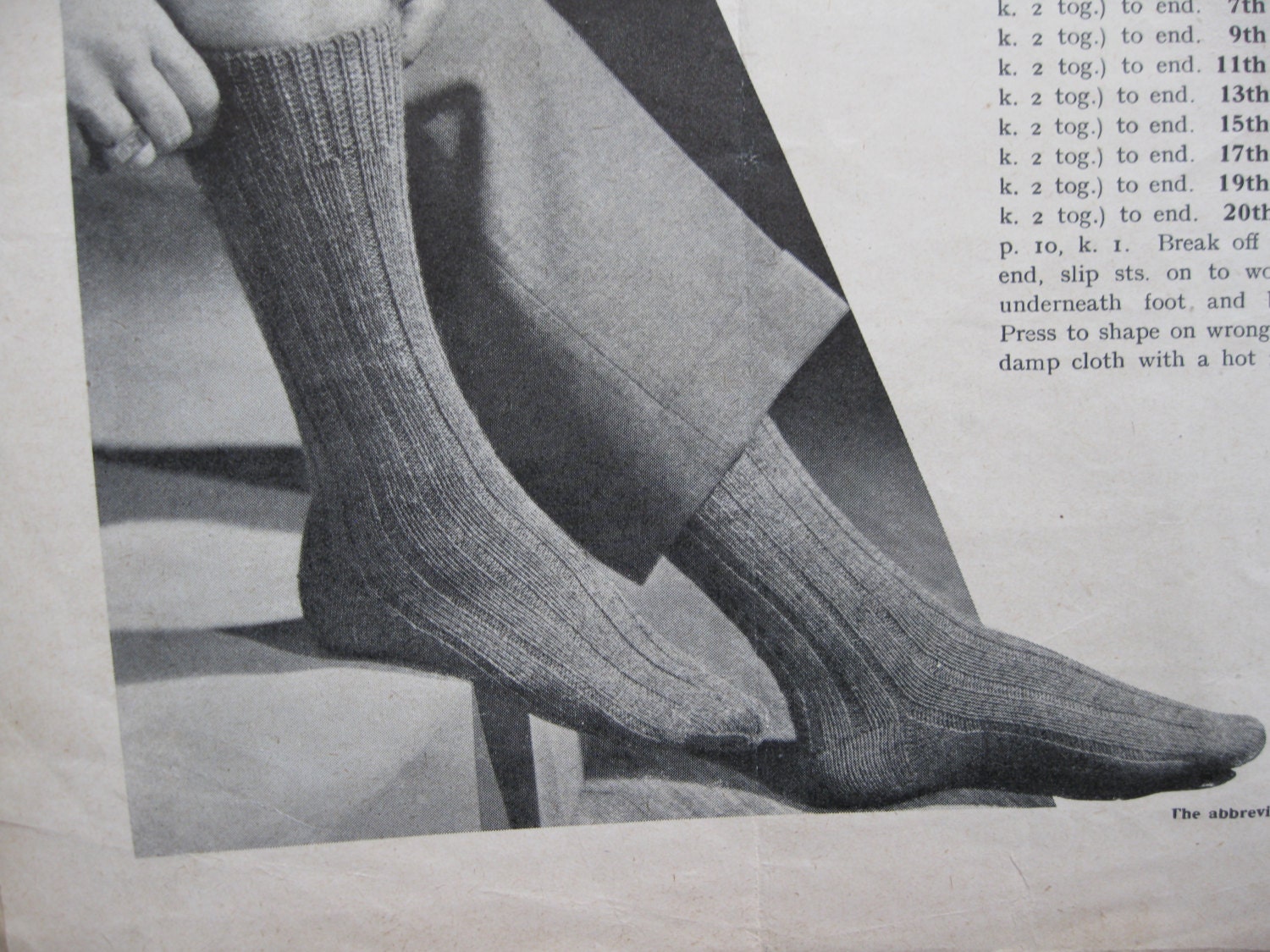 1941 New Stockings Knitting Booklet - Socks- 10 Patterns - Weldons ...