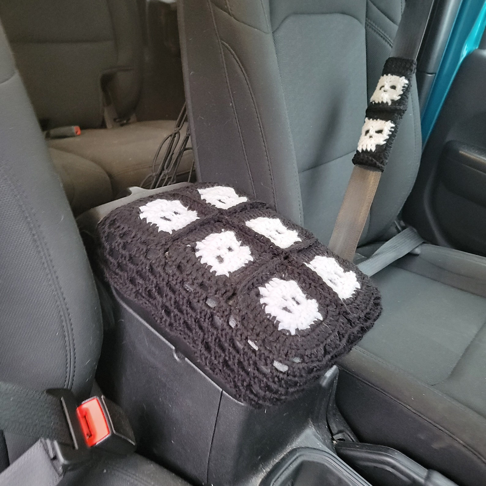 Skull Crochet Center Console Cover - Etsy