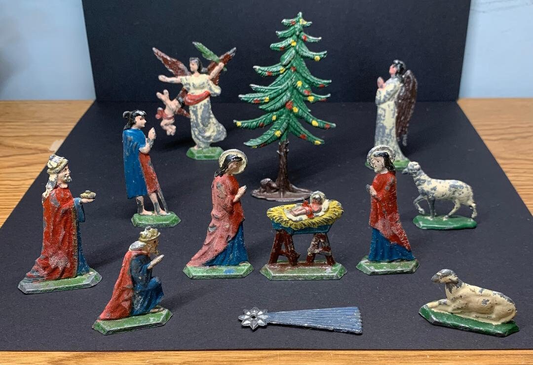 Set of 11 Antique Cast Lead Nativity Figures From the 1940s/50s 1 to 4 ...