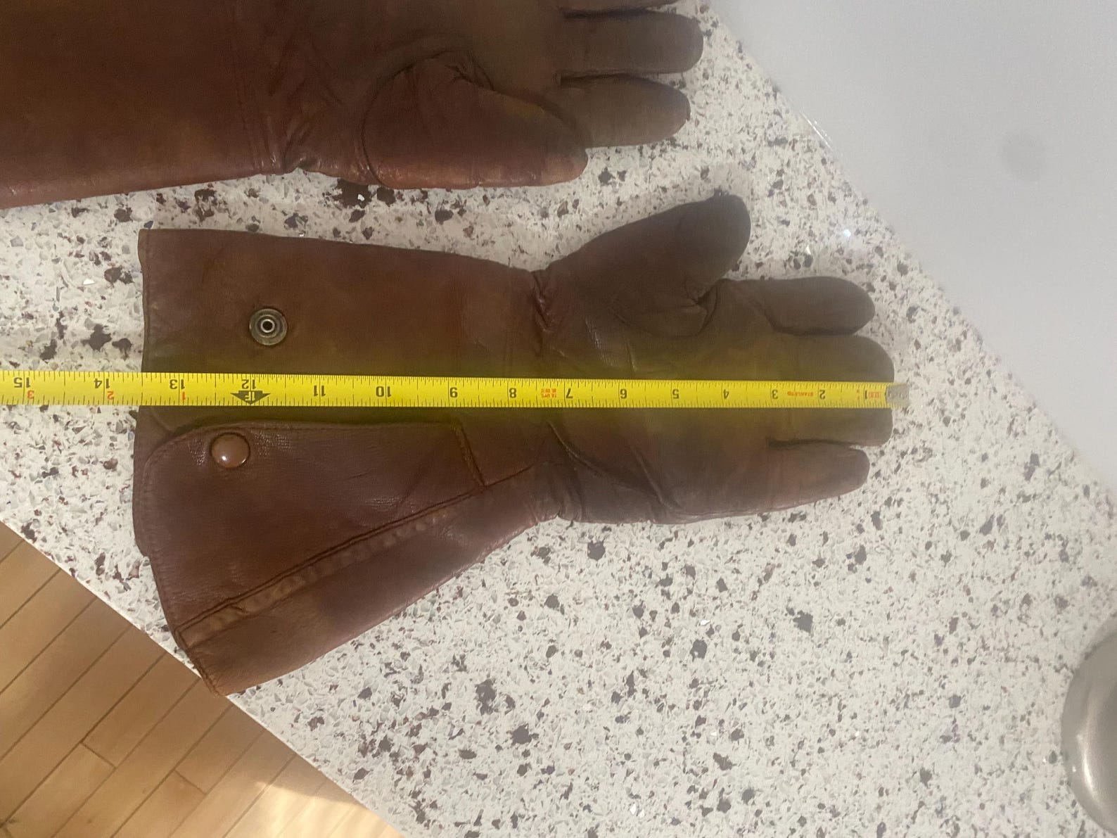 RARE - Collector’s Item. RAF WWII Type H Heated Aviator Bomber Gloves ...