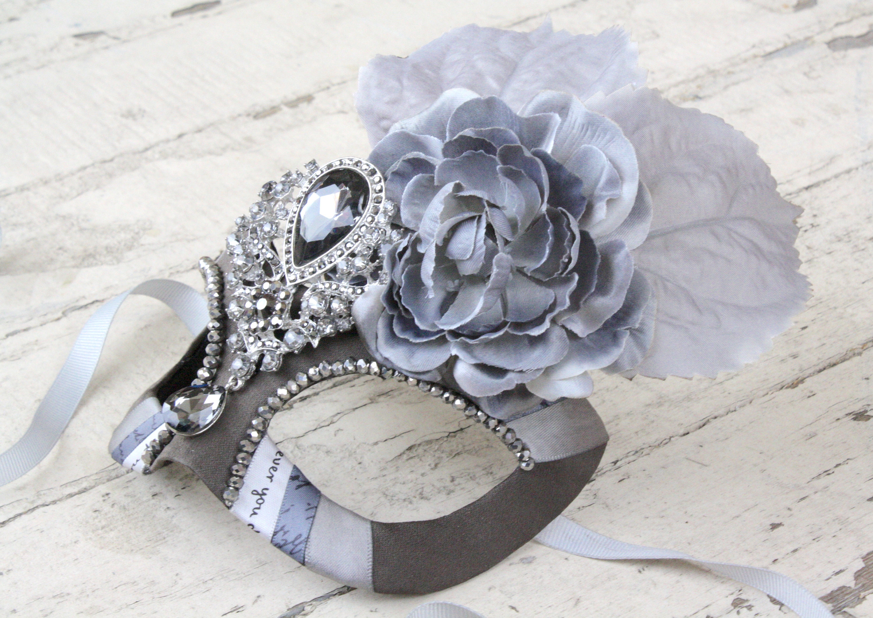 The Grey Lady Elegant Masquerade Ball Mask in Grey and - Etsy Australia