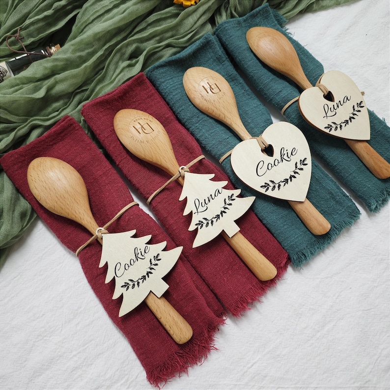 Name Tags, Christmas Day, Party Favors Place Name Settings, Wedding ...