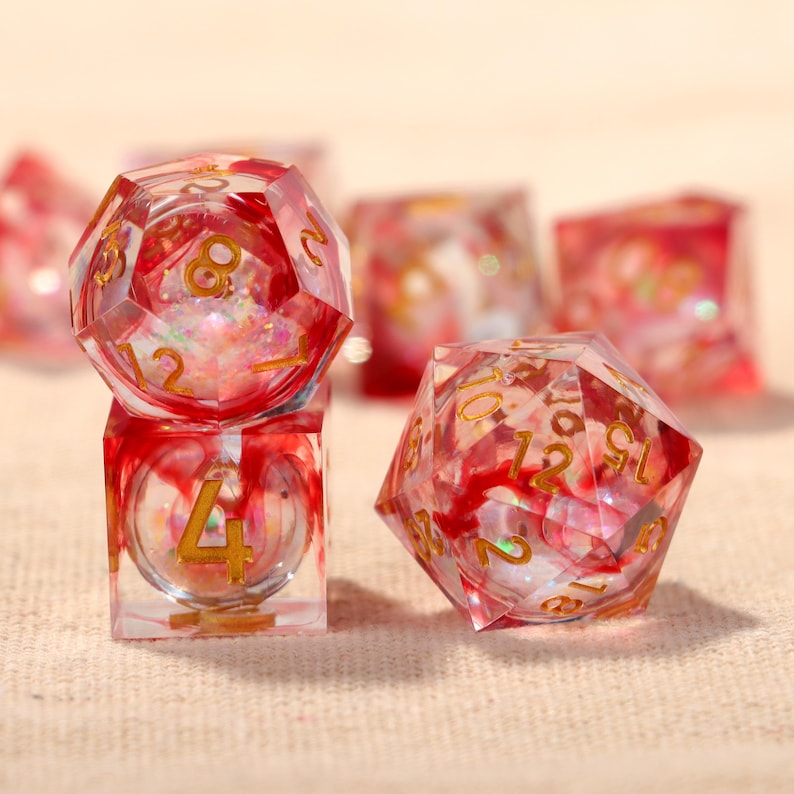 Red Diamond Liquid Core Dice, Sparkling Snow Sequins, Elegant Sharp ...