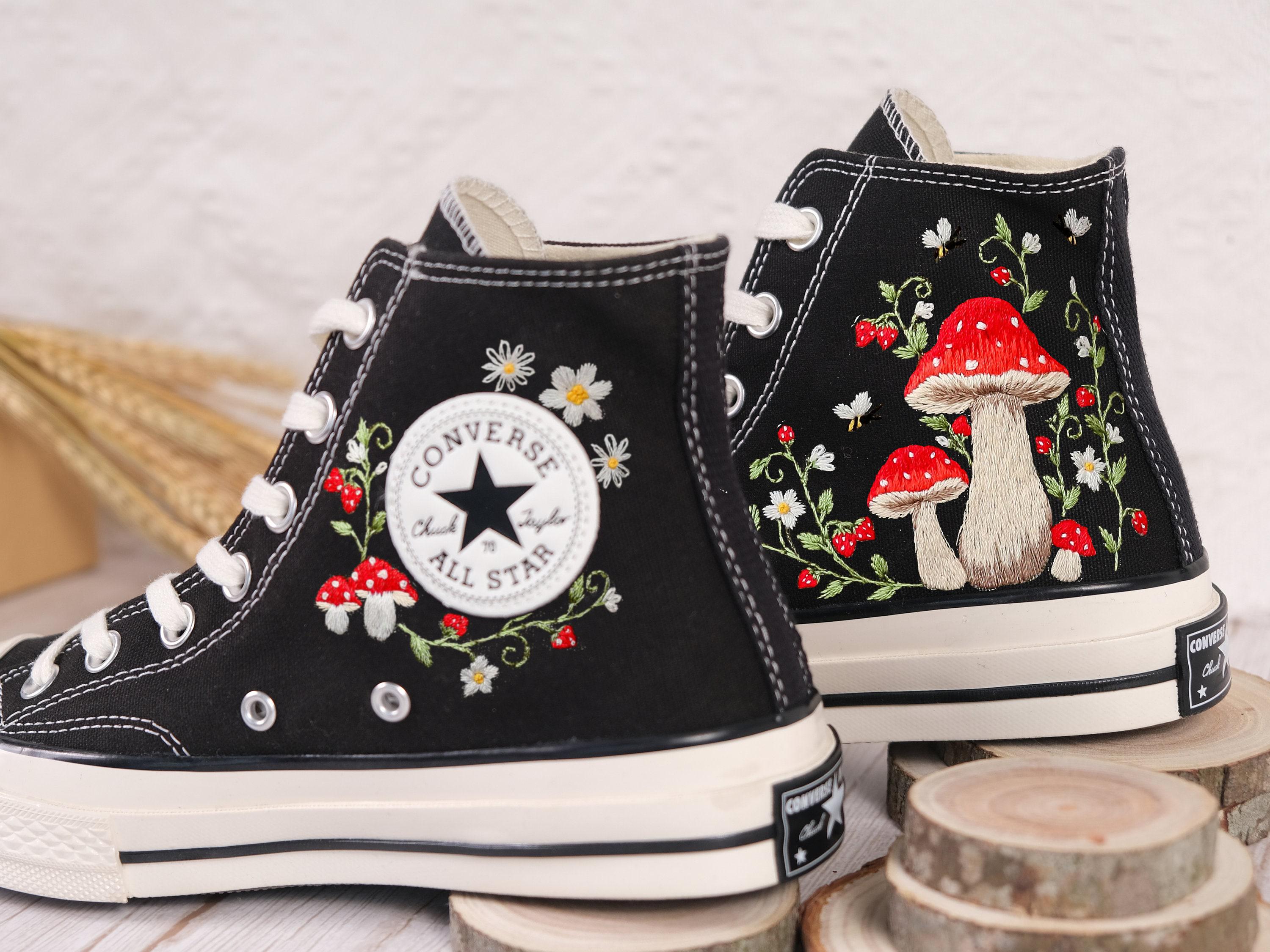 Custom Embroidered Converse, Bee and Strawberries Embroidered Shoes ...