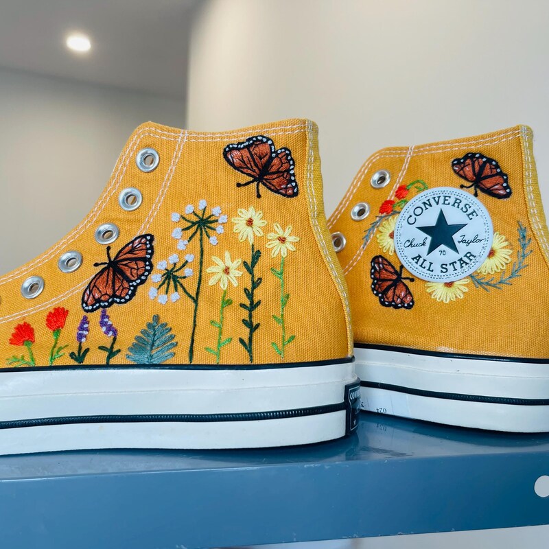 Embroidered Converse - Etsy