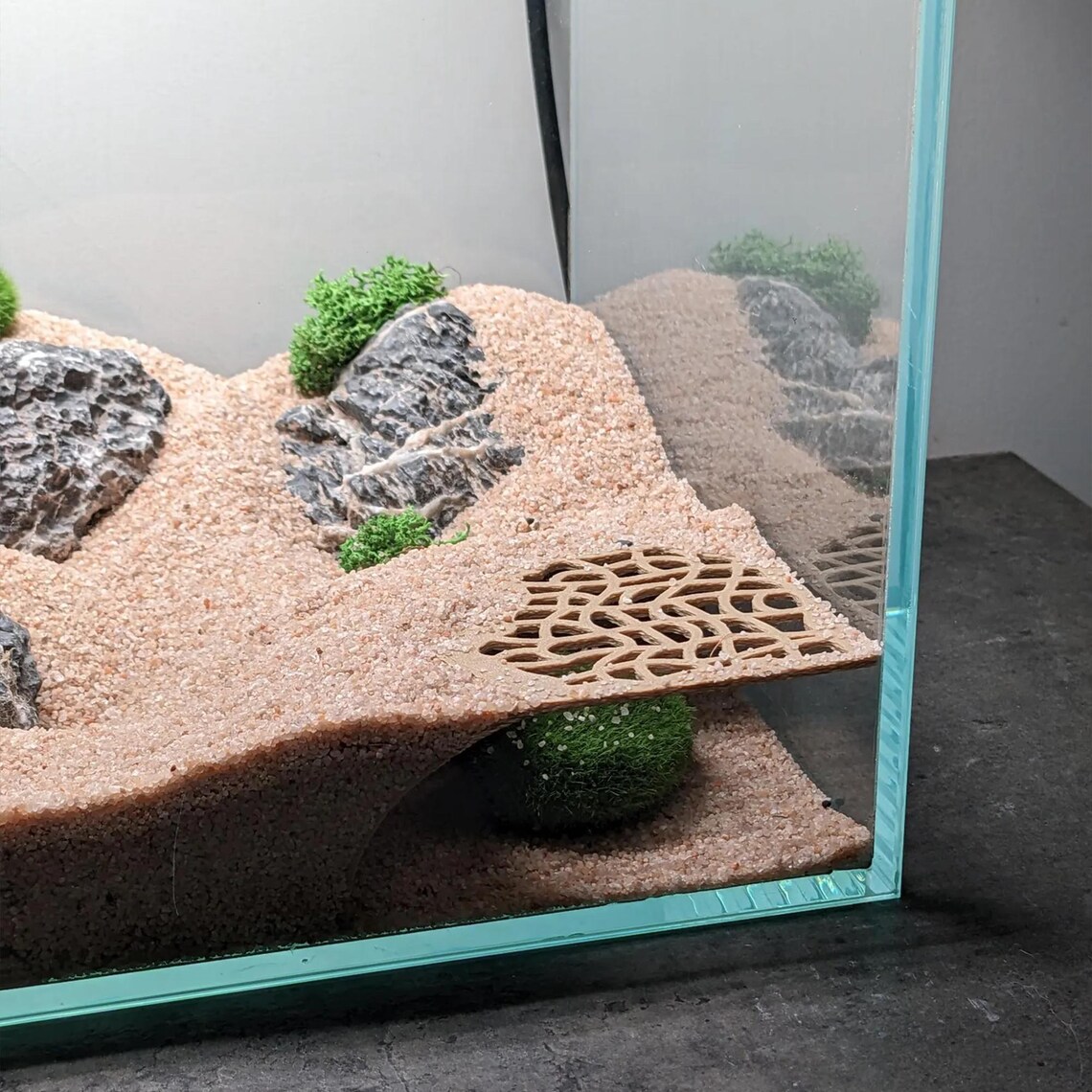 3D Printed Aquarium Corner Decoration, Aquarium Accessories ...
