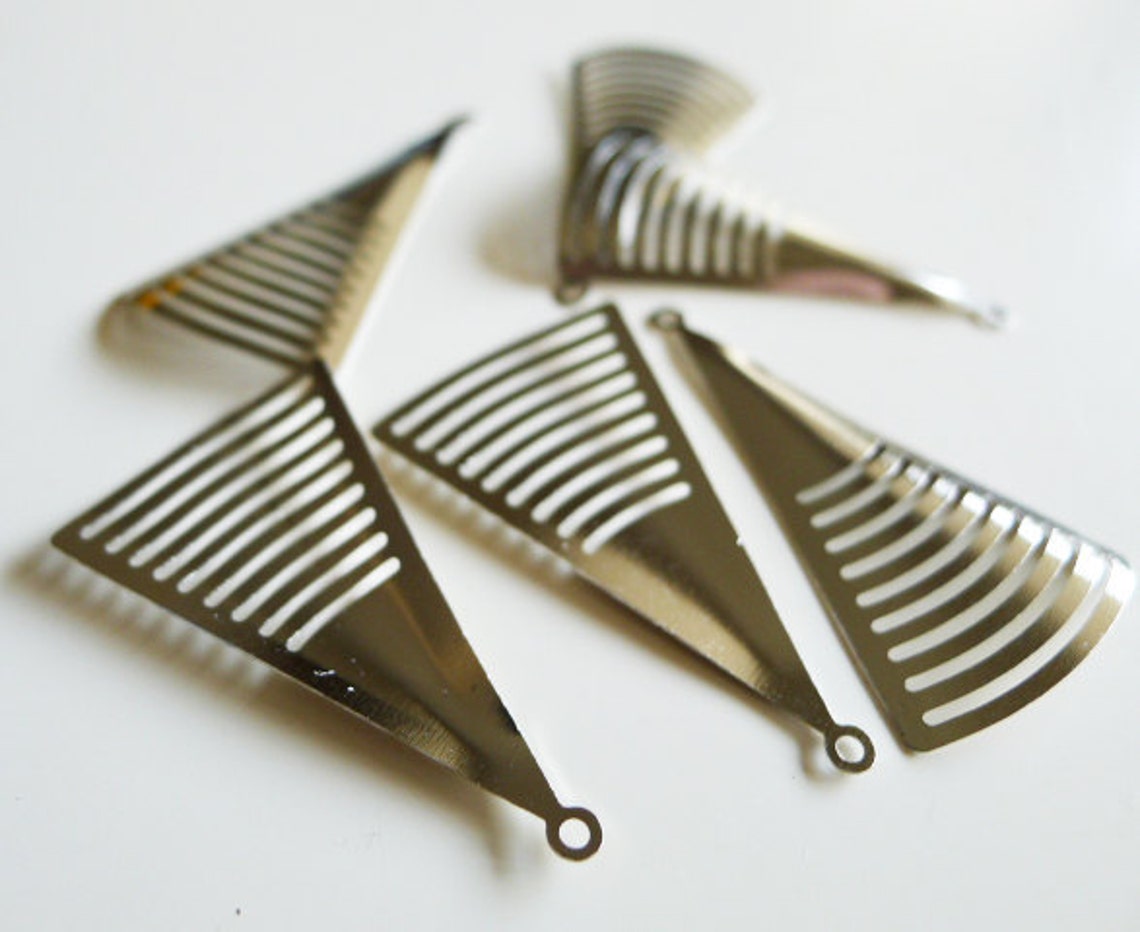 10 Pcs Triangle Drop With Curve 38 X 20 Mm Long Fan Shape in - Etsy