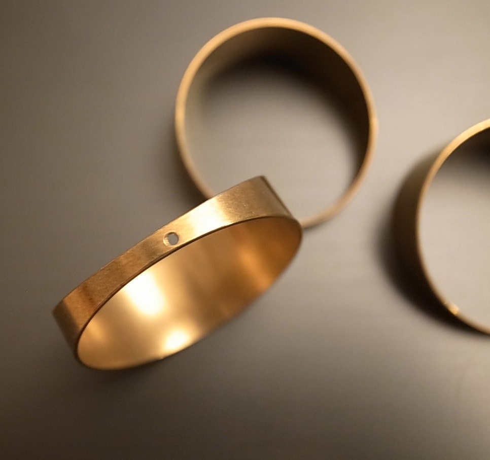 12 medium size raw brass cylinder hoop 32mm across with widest | Etsy