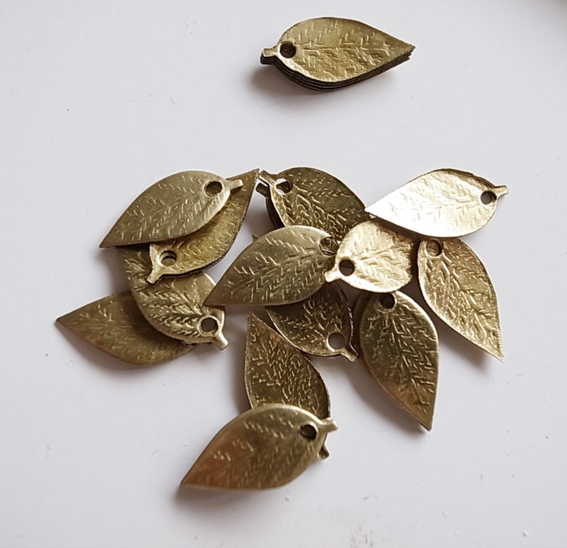 30 Vintage Raw Brass Small Metal Leaf Charm 15 X 6 Mm Finding - Etsy