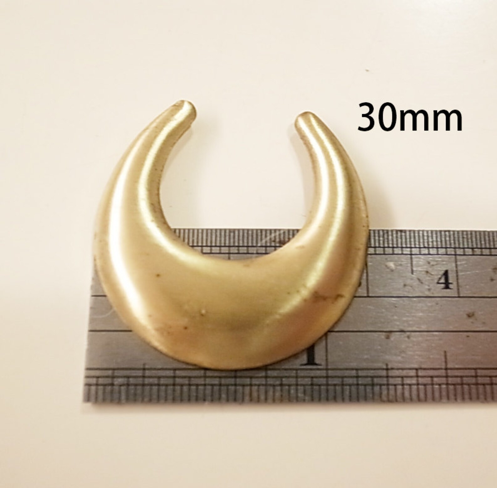 10 Pieces of Vintage Brass Moon Horn Shape for Drill Hole or Solder 30 ...