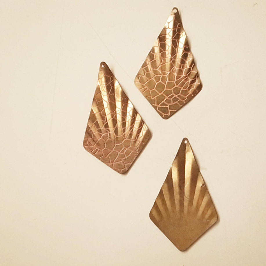 12 Vintage Raw Brass Die Cut Diamond Charm 40mm Across Radiant Stone ...