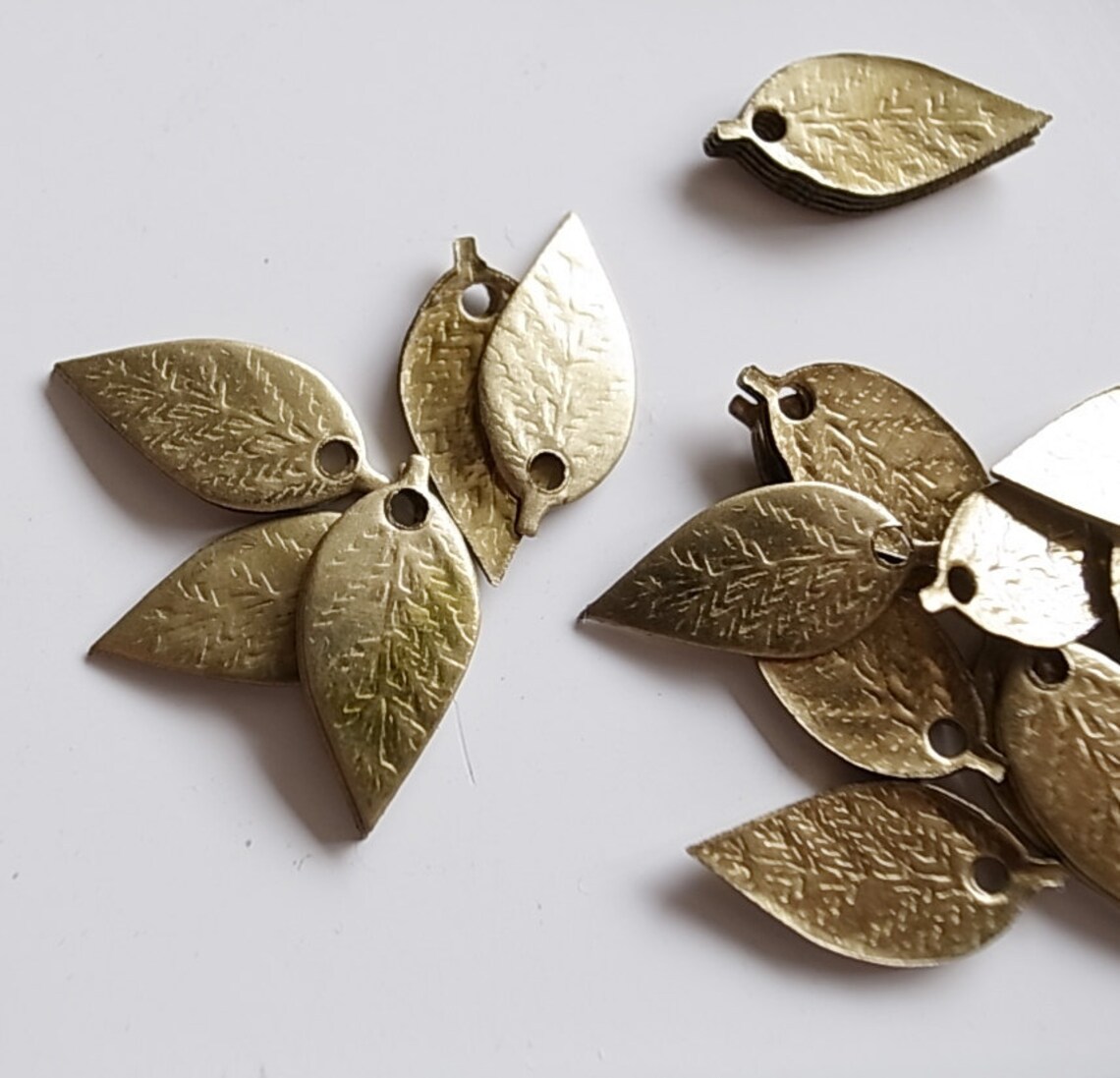 30 Vintage Raw Brass Small Metal Leaf Charm 15 X 6 Mm Finding - Etsy