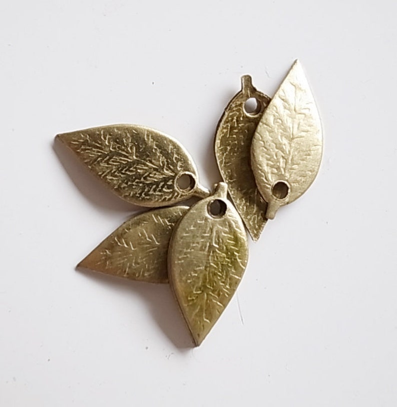 30 Vintage Raw Brass Small Metal Leaf Charm 15 X 6 Mm Finding - Etsy